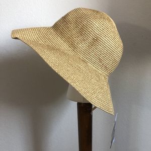Boardwalk Style | Accessories | Nwt Boardwalk Style Paper Sun Hat Wide ...